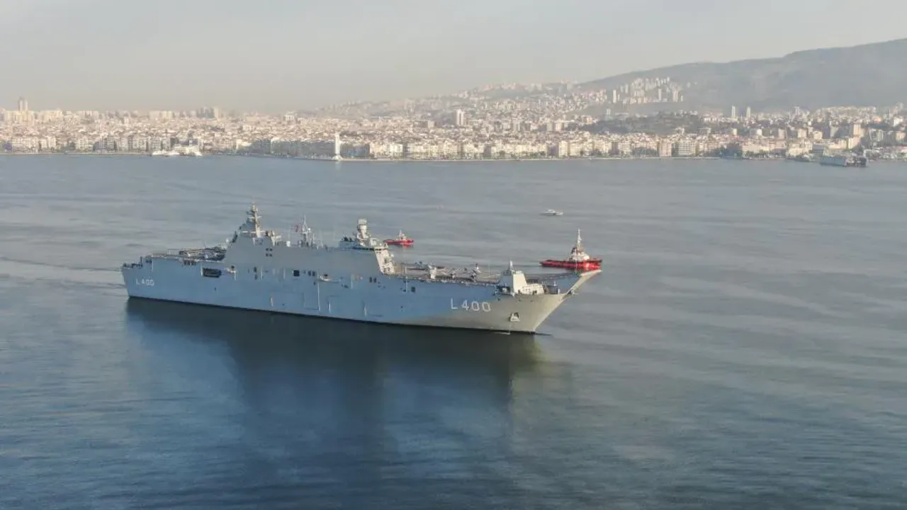 Dünyanın ilk SİHA gemisi İzmir'de - İz Gazete - İzmir Haberleri - Son ... Dünyanın ilk SİHA gemisi İzmir'de - İz Gazete - İzmir Haberleri - Son ...