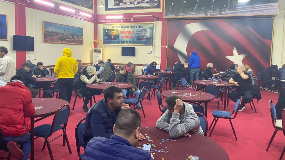 İçerisi şampiyonlar ligi: Kolpaçino kumarhanesine bir baskın daha! - İz ...