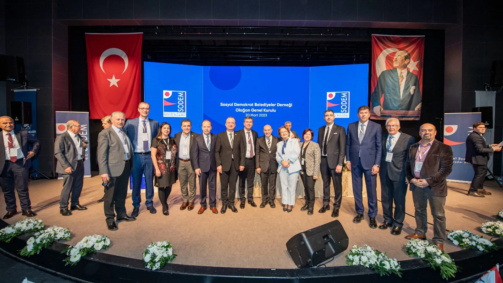 SODEM'de yeniden Tunç Soyer dönemi - İz Gazete - İzmir Haberleri - Son ...