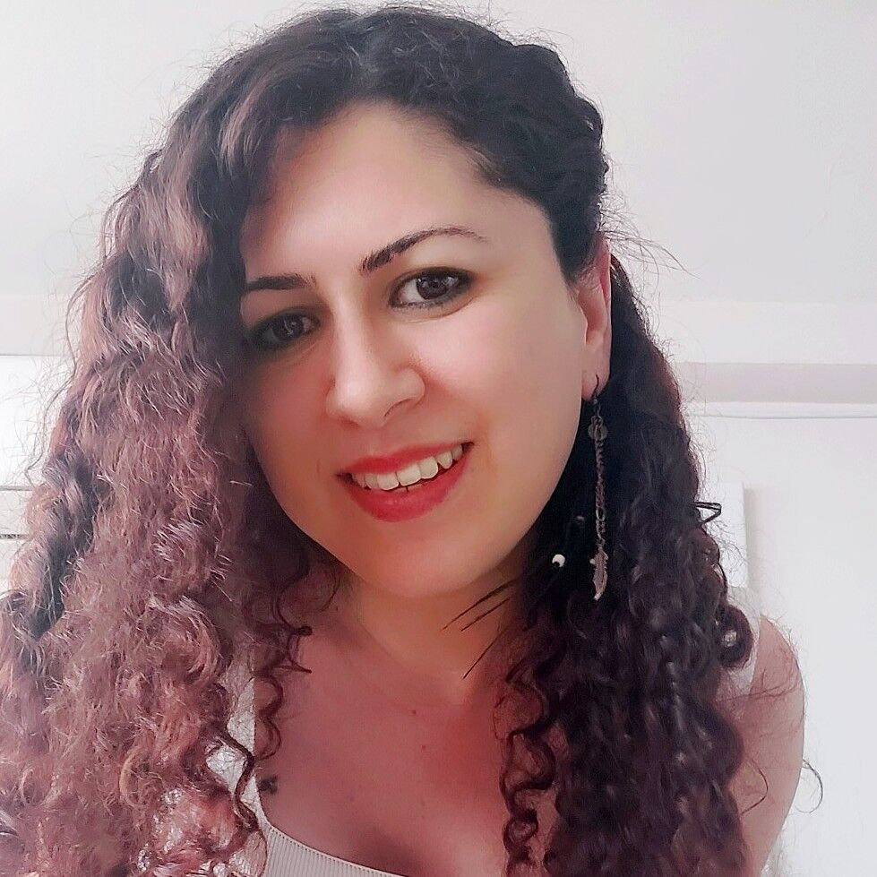 zlem imen Durmaz zmir in Sokaklar Neden p I inde Hadi Gelin zlem imen Durmaz zmir in Sokaklar Neden p I inde Hadi Gelin
