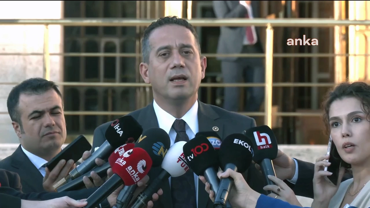 CHP'den Ümit Özdağ'ın Özgür Özel ile ilgili sözlerine tepki - İz Gazete ...