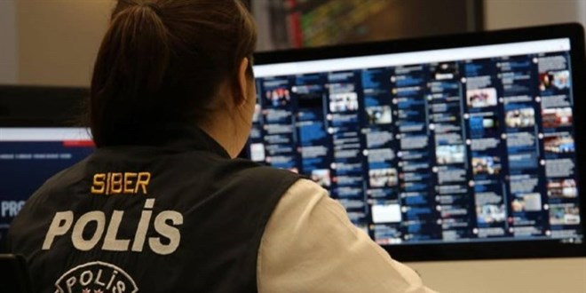 İzmir dahil 13 ilde dolandırıcılık operasyonu: 17 gözaltı - İz Gazete ...