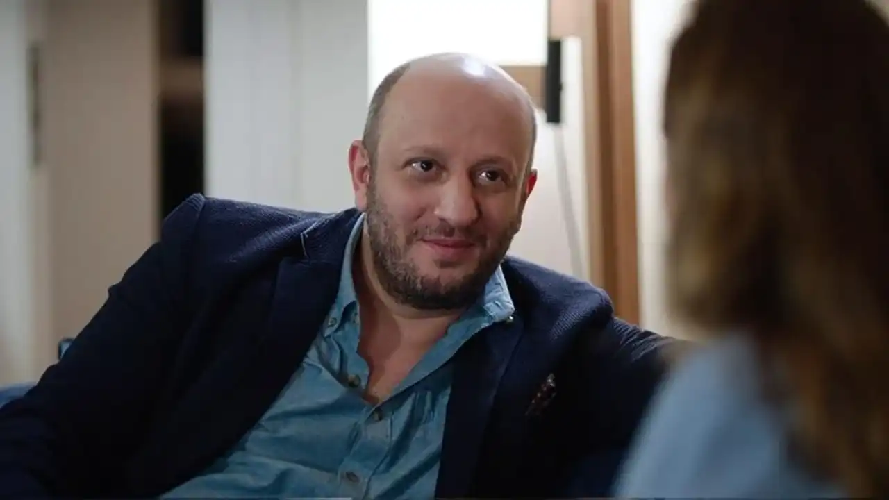 Baba olmaya hazırlanan ünlü oyuncu Serkan Keskin'in acı günü - İz ...